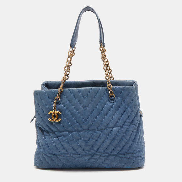 CHANEL | Bags | Chanel Blue Chevron Iridescent Leather Large Surpique ...